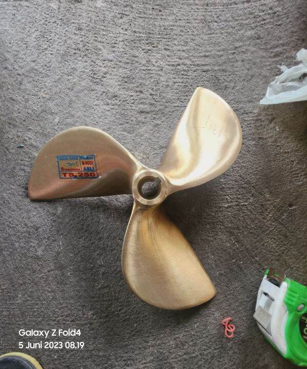 KIPAS PERAHU TS250 IKAN MAS .KIPAS KAPA.BALING BALING PERAHU/KAPAL ...