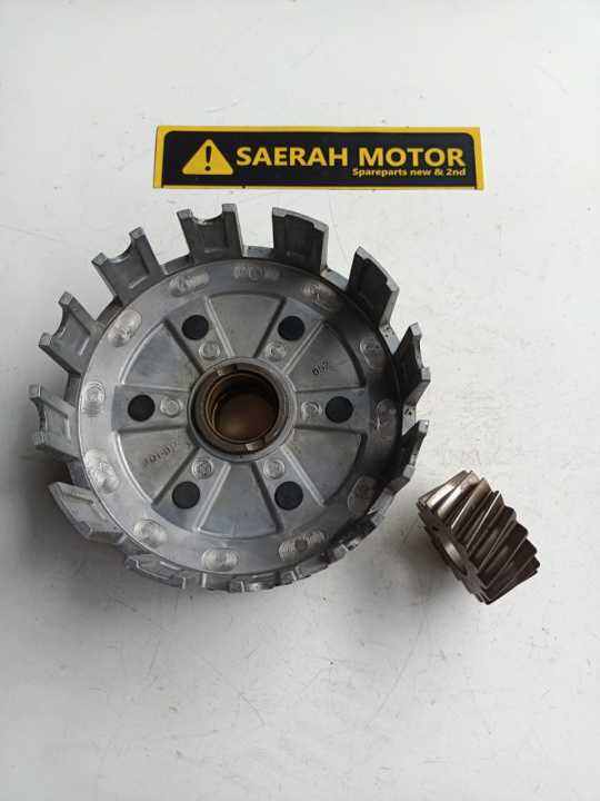 gigi ronsel primer sekunder Suzuki Thunder 125 pakai slah engkol ... gigi ronsel primer sekunder Suzuki Thunder 125 pakai slah engkol ...