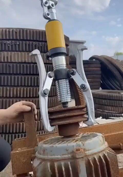 5T 10T Treker Hidrolik Wheel Bear Puller Hydraulic Gear Puller Alat Melepas Bearing Hydraulic ...