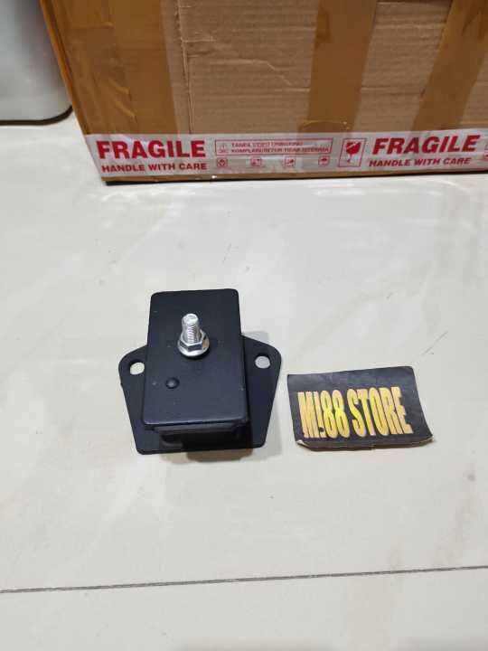 Engine Mounting Dudukan Mesin Mitsubishi Kuda Diesel , L300 Diesel ...