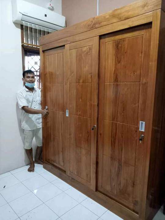 Lemari pakaian minimalis 3 pintu sliding kayu jati | Lazada Indonesia