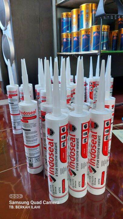 Lem kaca aquarium / lem sealant kaca putih hitam clear | Lazada Indonesia