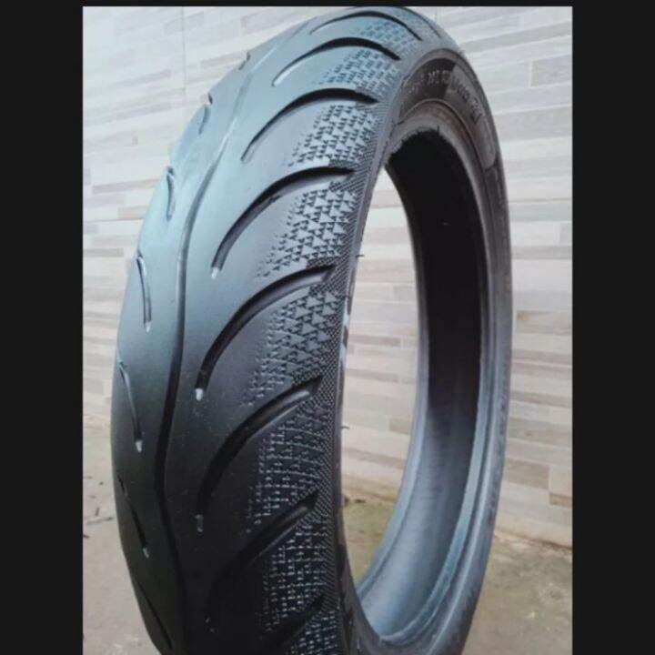 Ban tubles merek MAXXIS Untuk Motor Metik Pario dan Beat ukuran 100/80 ...