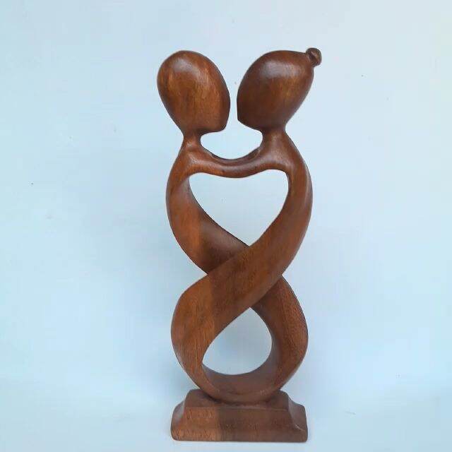 Patung kayu pasangan Peluk Lilit 30cm kerajinan ukiran kayu dekorasi ...