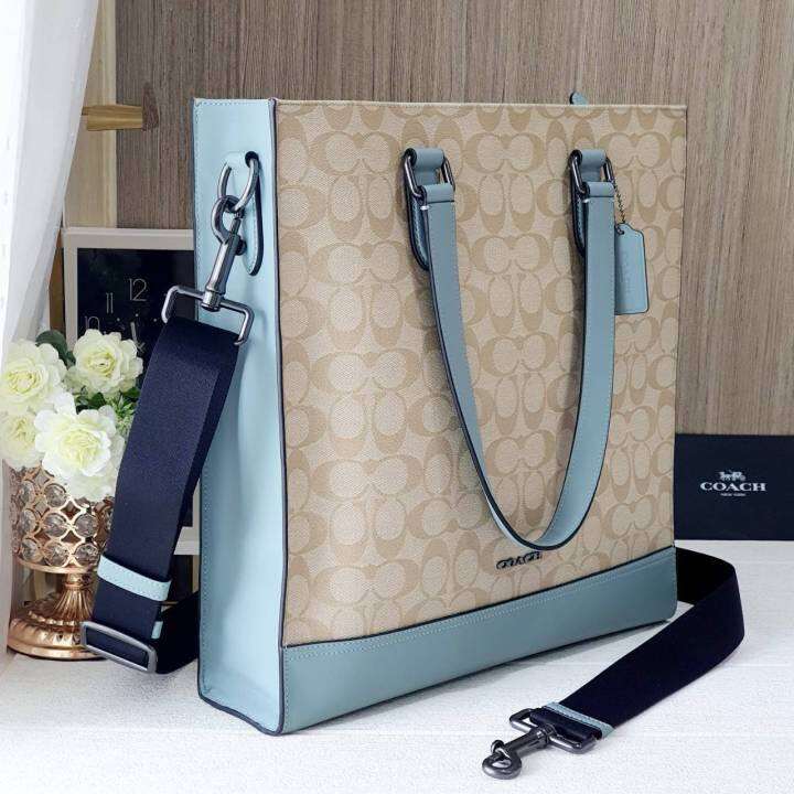กระเป๋าGraham Structured Tote In Signature | Lazada.co.th