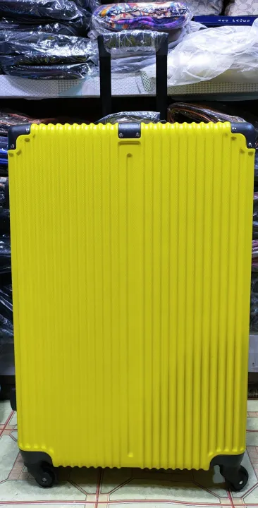 Hardcase Rubberize 4 Wheels Travelling Luggage Yero design | Lazada PH