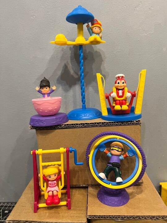 Jollibee Jollitown Theme Park (Jollibee Toys) | Lazada PH