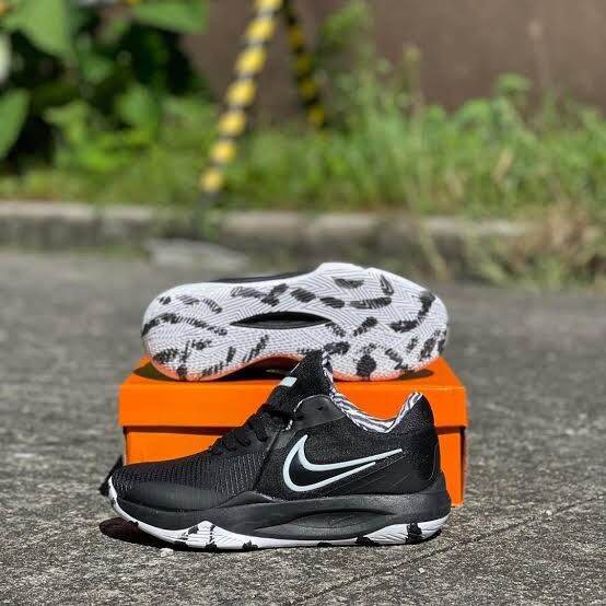 Original Precision 6 Black White Men’s Sneakers Basketball Shoes ...
