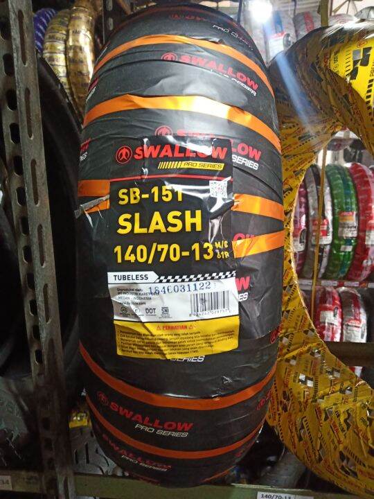 140 70 13 Slash SB 151 Ban Swallow Soft Compound Ring 13 Untuk NMax Ban ...