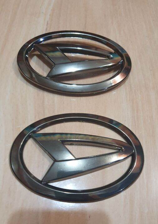 EMBLEM LOGO LAMBANG DAIHATSU AYLA 2013-2015 2019-2022 BLACKCHROME BLACK ...