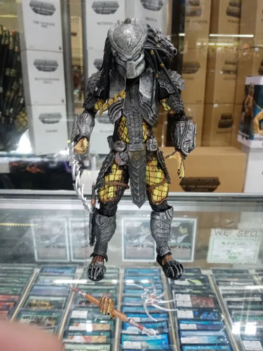 Neca Authentic Rare AVP Predator Loose Masked Scar Predator | Lazada PH