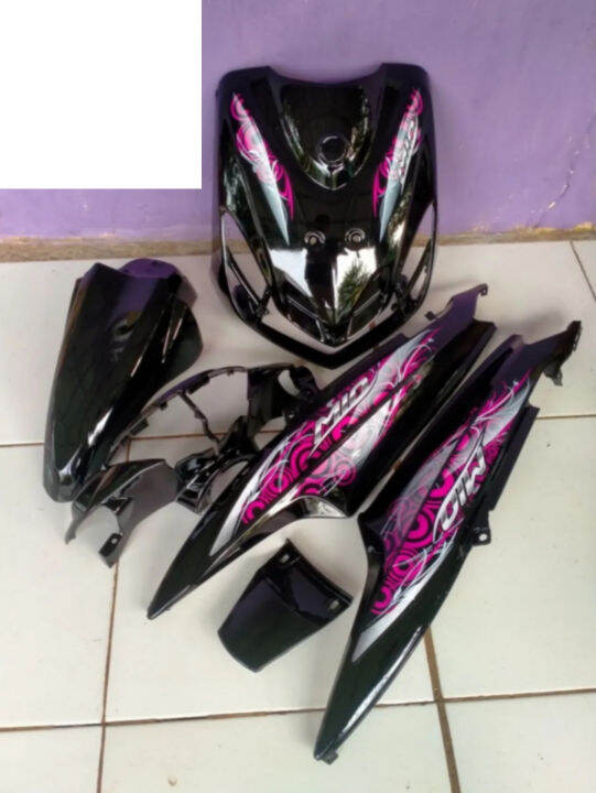 Cover full body halus Yamaha Mio Smile Hitam Plus Striping | Lazada ...