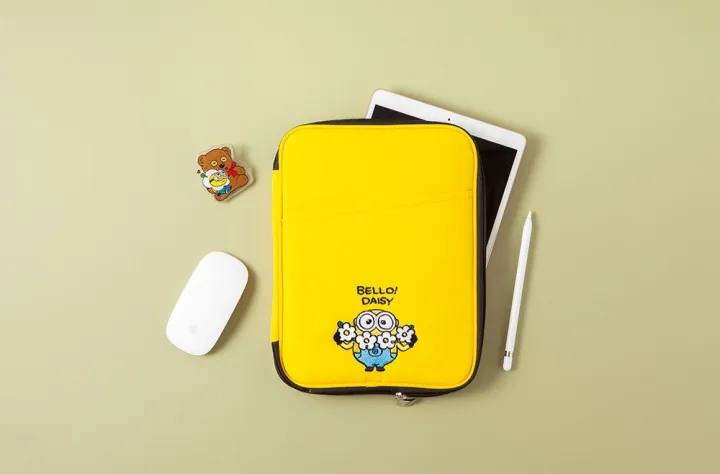 ( พร้อมส่ง ) Minions Bellow Daisy Tablet Pouch กระเป๋าแท็ปเล็ตมินเนี่ยน ...