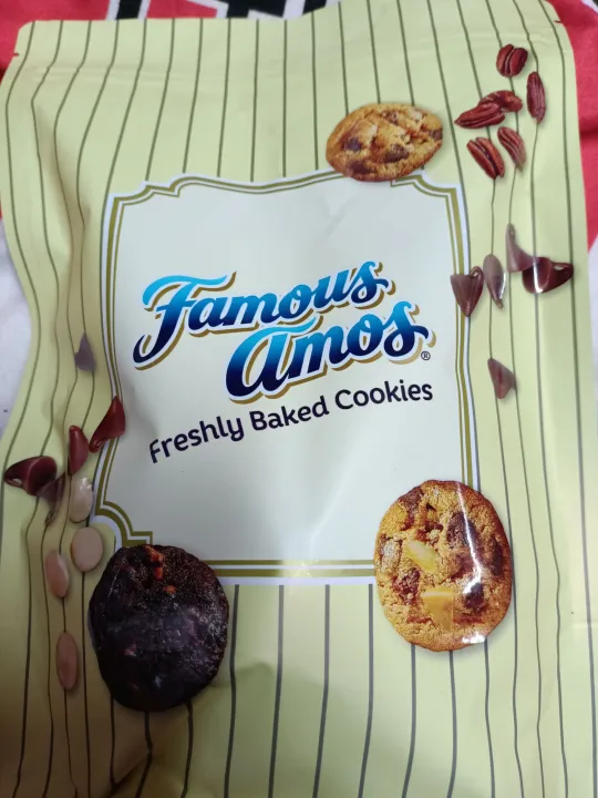 Famous Amos Double Chocolate Pecan | Lazada