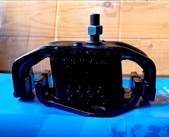 Engine support for Mitsubishi Delica L300 front MB-007038 | Lazada PH