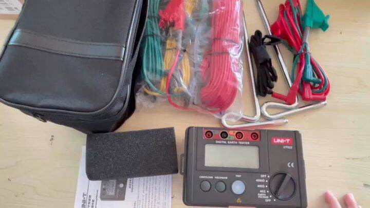 UNI-T UT522 เครื่องวัดทดสอบ ความต้านทานดิน แบบดิจิตอล 4000โอห์ม AC ...