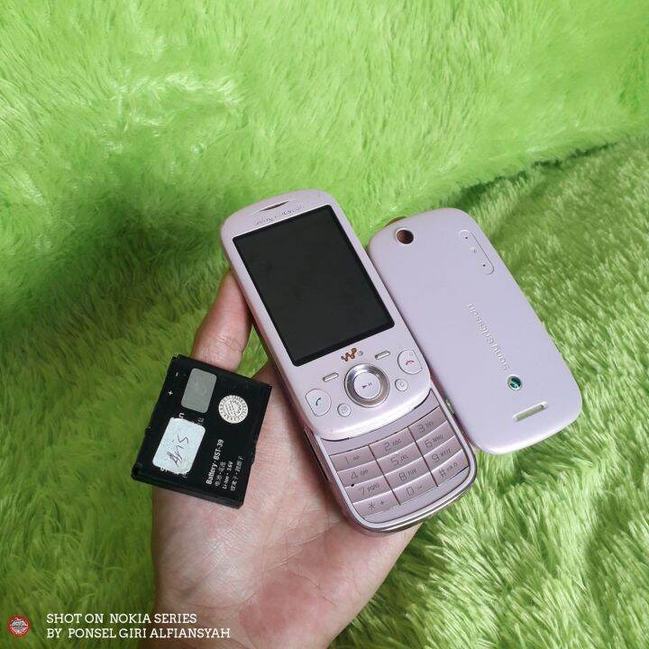 Sony Ericsson Zylo W20 Slide Walkman | Lazada Indonesia