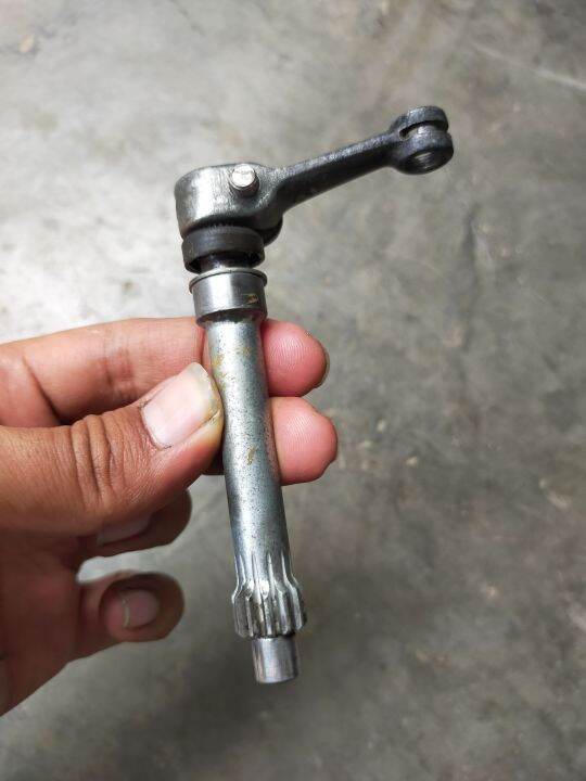 Tuas Pengungkit Stut Gigi Kopling Manual Suzuki Satria Fu Original ...