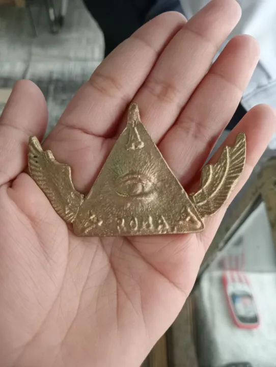 medalyong may Isang mata at pakpak pangontra sa inggit kulam barang at ...