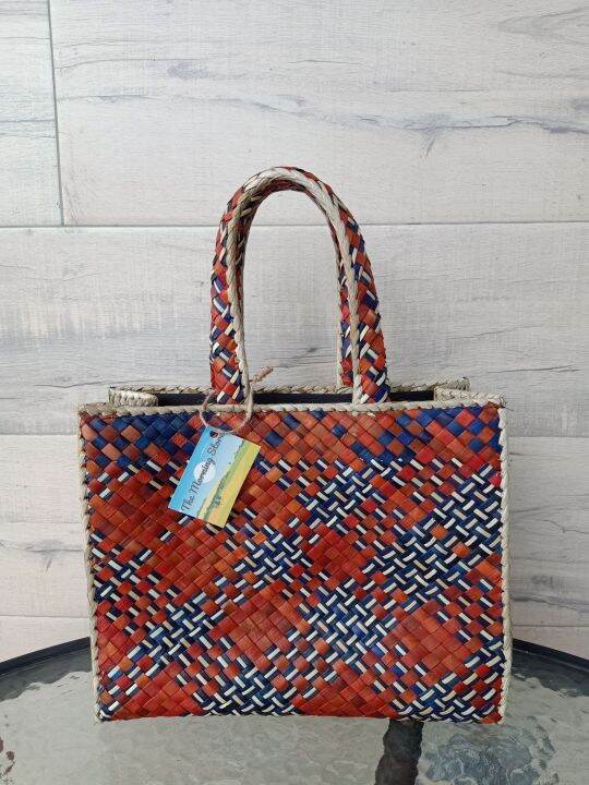 Modern Bayong Bag with Zipper Closure made from Pandan Leaves - Small ...