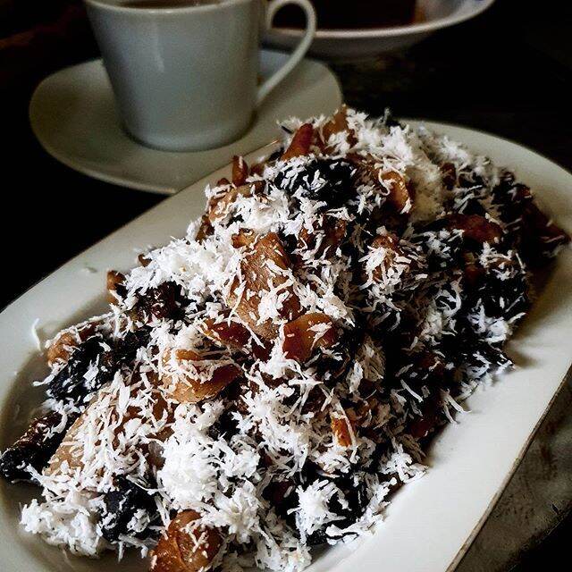 SINGKONG GATOT BERAT 1 KG ENAKKK / SINGKONG GATOT BERAT 1 KG | Lazada ...