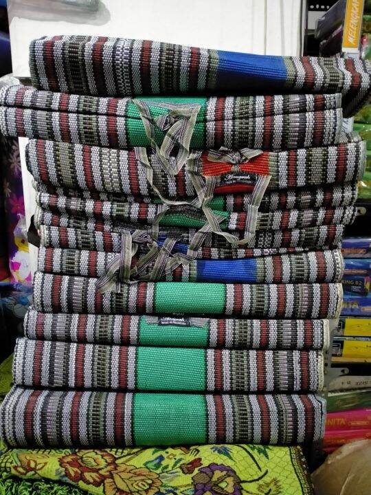 Tikar Tenun ,Rajut Lipat merek Anugrah tanpa sambung, berbagai warna uk ...