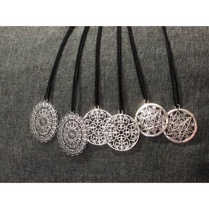 RoMaz Toodler Hip Black Tread (Arunakairu) with Sri Yantra Mandala ...