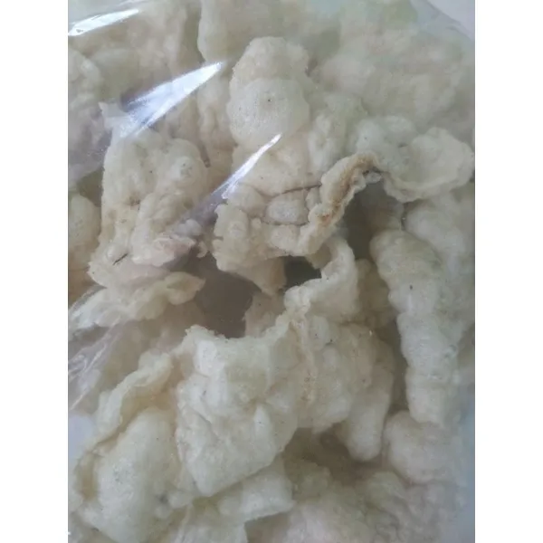 Kerupuk Tanggug - Khas Madura, Kripik Tangguk, Krupuk Ikan, Keripik ...