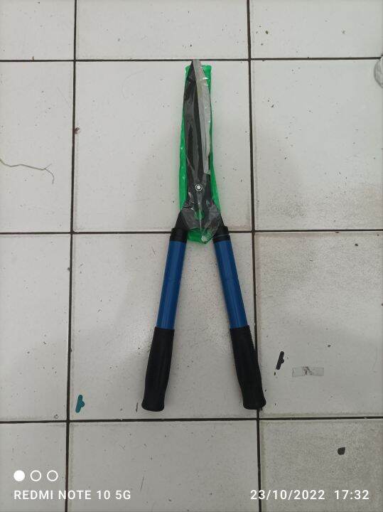 Gunting Rumput 10" Taiwan Model Tarik / Gunting pagar 10" | Lazada ...