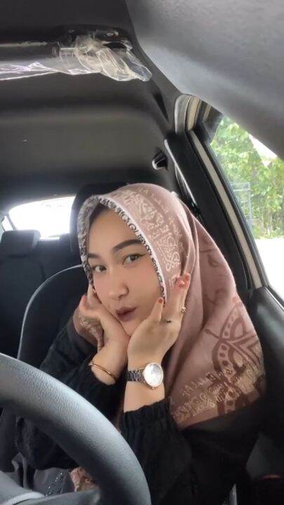 Hijab Kerudung Arab Semboyan Santri Indonesia Pondok Tulisan Arabic Motif Hijabku mahkotaku Ya ...