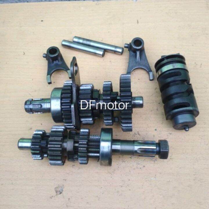 Gigi Transmisi Rasio Suzuki Smash 110 lama ORIGINAL | Lazada Indonesia