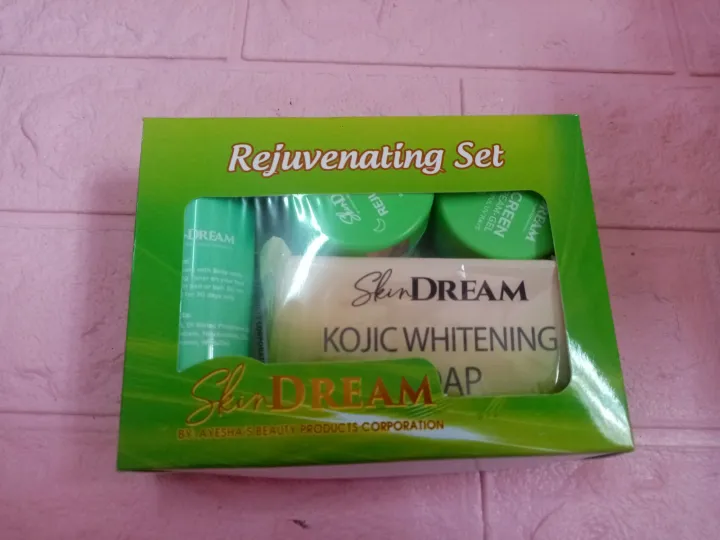 skin dream rejuvenating set by Ayesha beauty product includes un screen ...
