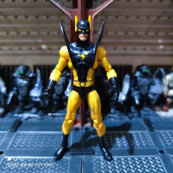 Hasbro Marvel Universe Avengers Hank Pym Yellow Jacket 3.75 inch 1:18 ...