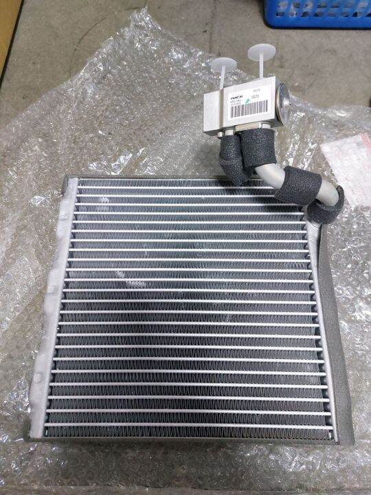 ตู้แอร์พร้อมวาล์ว NISSAN NAVARA D40 27280-EB70A (เป็นอะไหล่แท้ Nissan ...