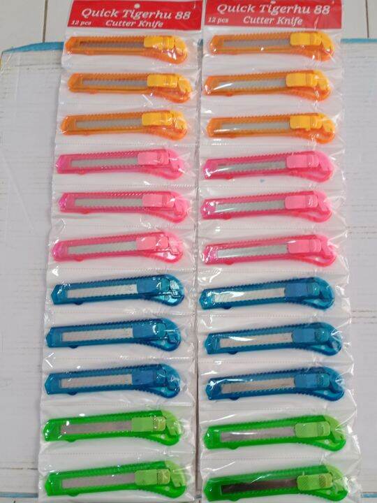 24 pcs ( 2 lusin ) Cutter Knife Besar Cutter Pemotong Serbaguna ...