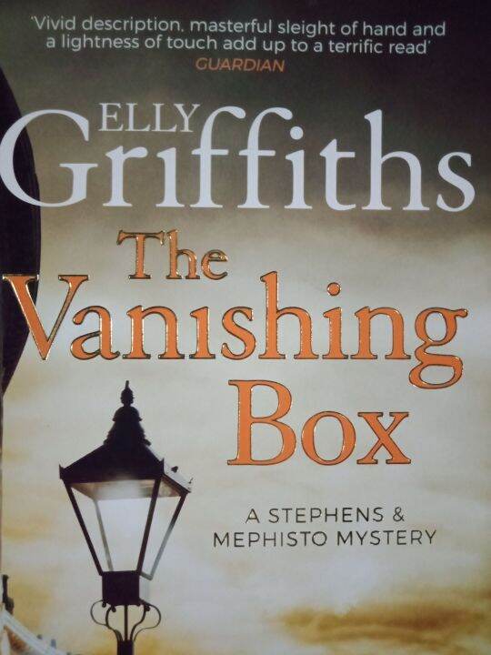The Vanishing Box by Elly Griffiths 31B | Lazada PH