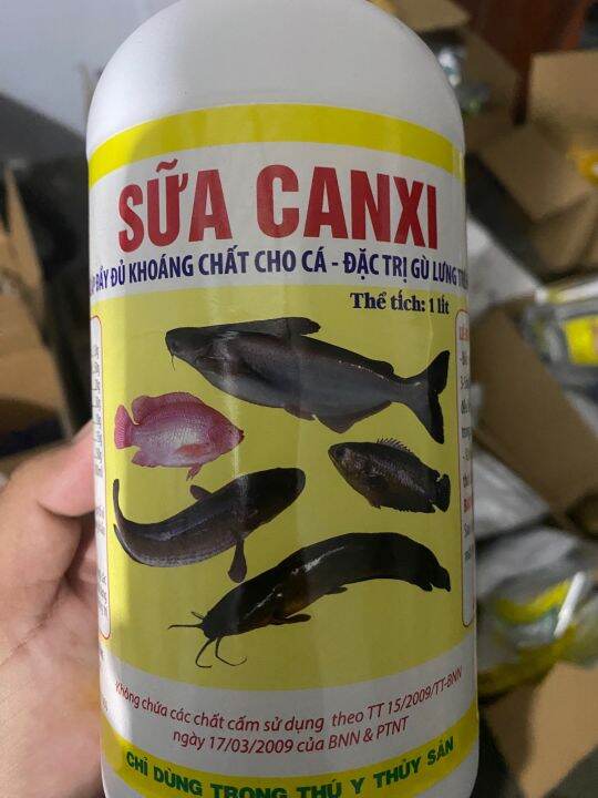 Sữa Canxi ( chai 1 lít) bổ sung canxi cho cá, lươn, ếch, baba. Chống ...