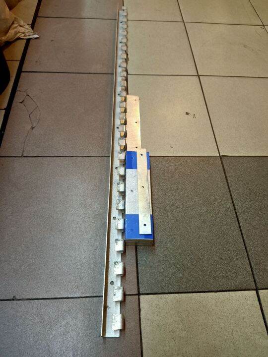 Bracket pvc curtain tirai plastik bahan galvanis tebal | Lazada Indonesia