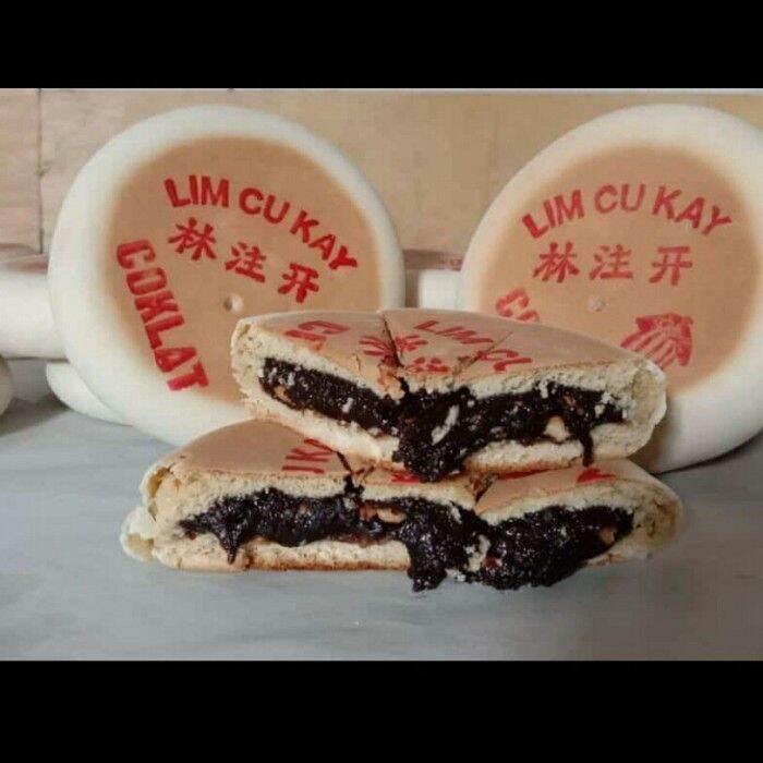 Kue Bulan / Moon Cake - Lim Cu Kay / Lim Cu Kai | Lazada Indonesia
