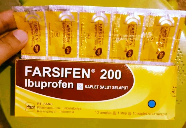 FARSIFEN® 200 (Obat Sakit Gigi, Kepala, Nyeri, Haid, Demam) | Lazada ...