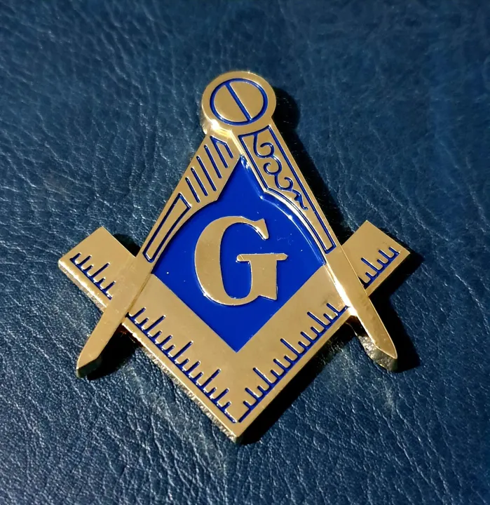 Masonic car emblem / decal, Masonic cutpit emblem in gold with blue ...