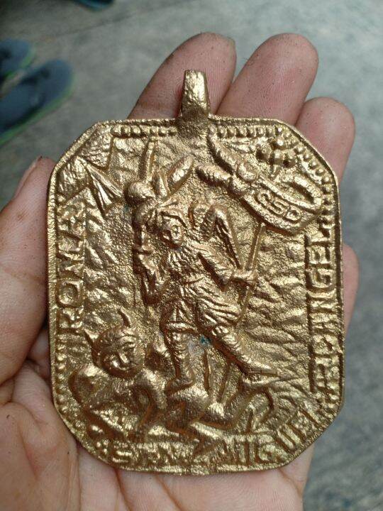 medalyong San Miguel pangontra sa inggit at kulam barang at iba pa ...