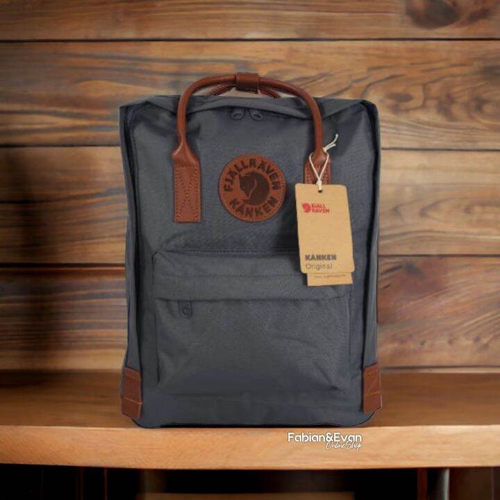 Tas Ransel Backpack Punggung FjallRavenKanken Abu-abu Anti Air | Lazada ...