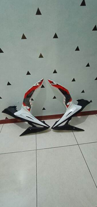 tebeng new sonic 150 originall bawaan motor sepasang kiri dan kanan ...