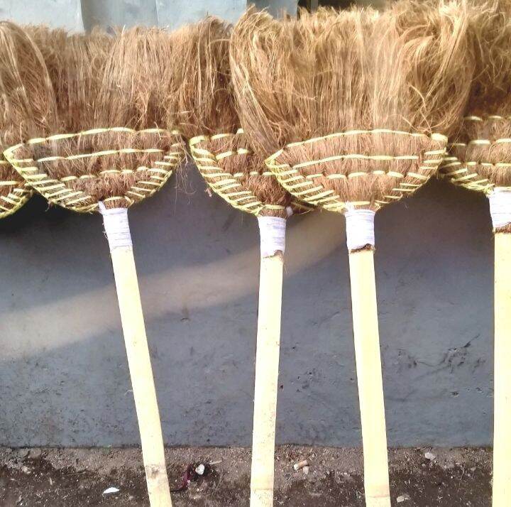 sapu sabut kelapa sapu tepes | Lazada Indonesia