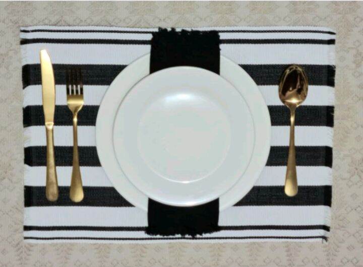 Inabel Placemat Dimensions: approx 12in x 18in Contents: 6 pieces ...