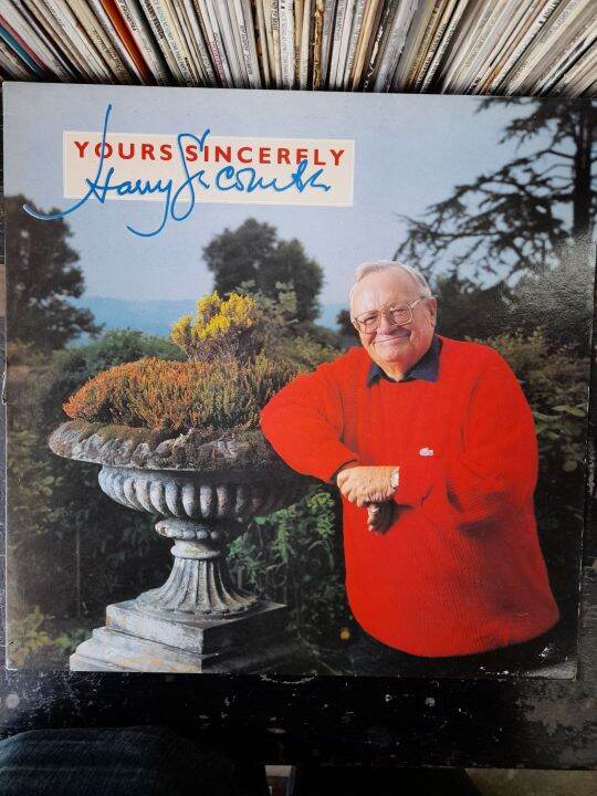 HARRY SECOMBE YOURS SINCERELY | Lazada.co.th