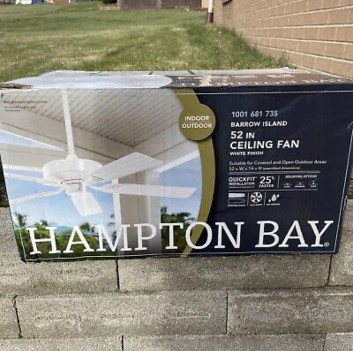 Hampton Bay Barrow Island 52 in. Indoor/Outdoor White Ceiling Fan ...