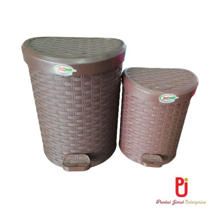 Plastic Step Dustbin/Dustbin With Lid/Pedal Dustbin/Step Bin/Tong ...