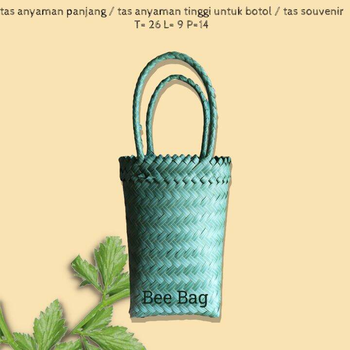 tas anyaman panjang atau botol atau tas tinggi bisa untuk souvenir ...